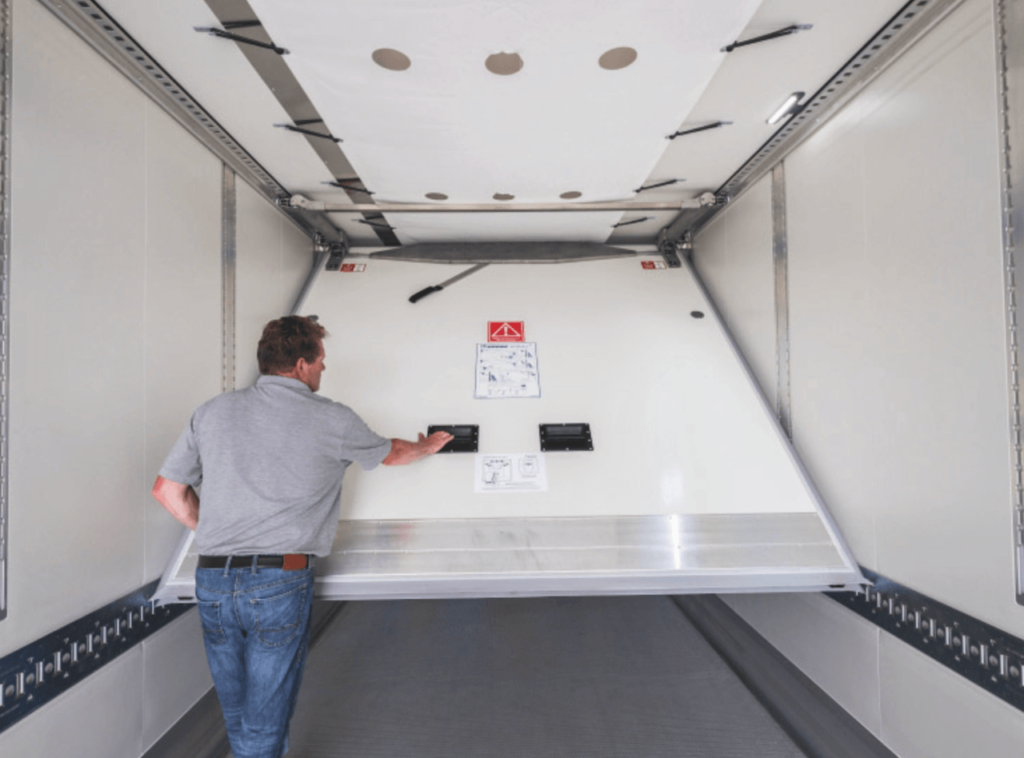 Flexible line up: Krone - Global Trailer