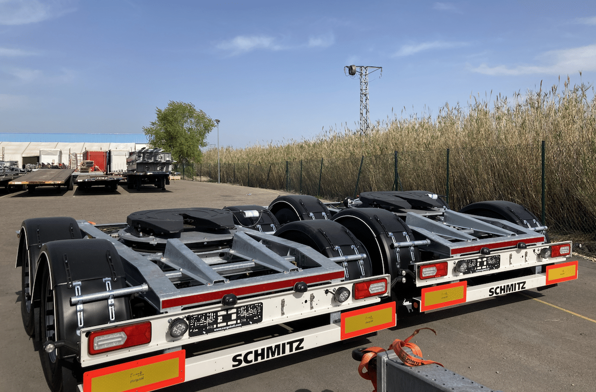 Schmitz Cargobull delivers 500 dolly trailers - Global Trailer