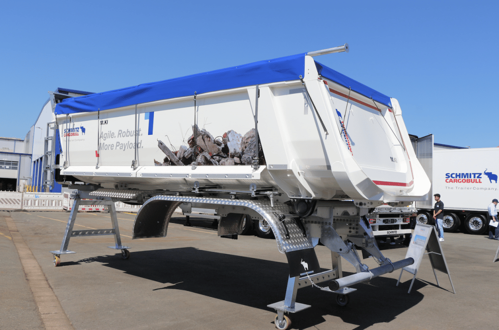 Schmitz Cargobull unveils IAA preview - Global Trailer