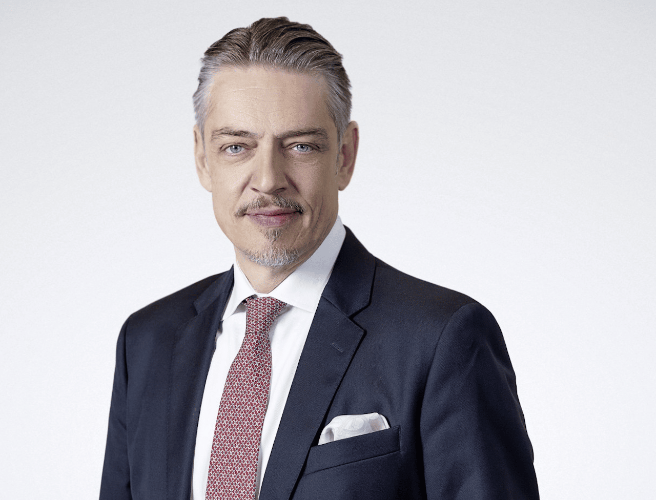 Kuehne+Nagel announces leadership update - Global Trailer