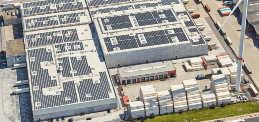 Lineage makes first purchase since IPO - Global Trailer