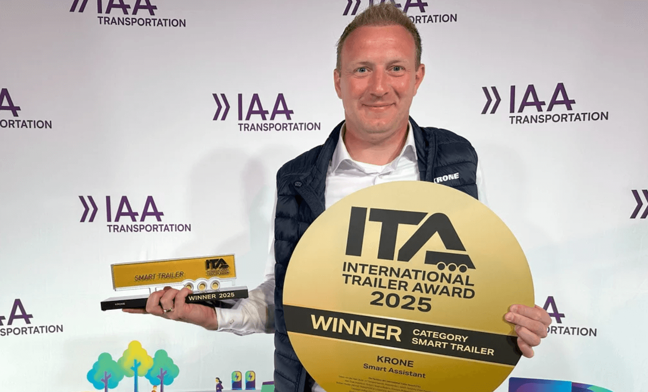 Krone wins smart trailer award - Global Trailer