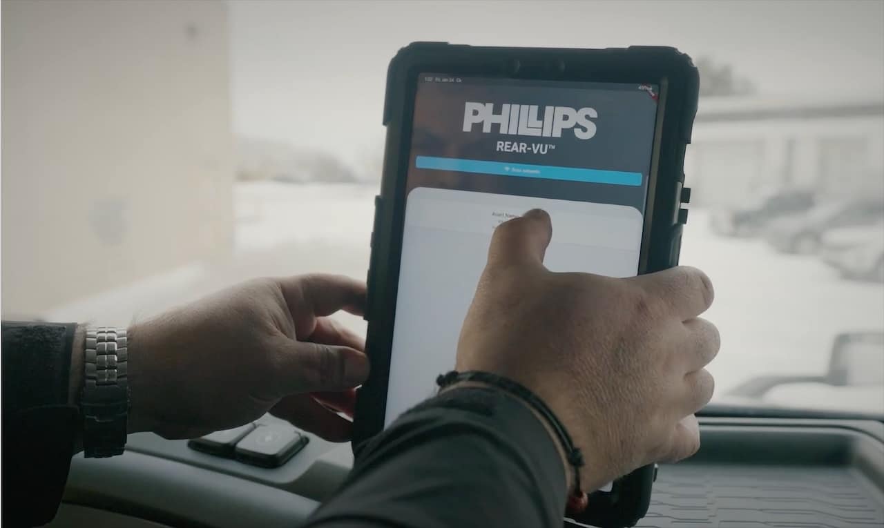 Phillips launches new trailer camera kits - Global Trailer