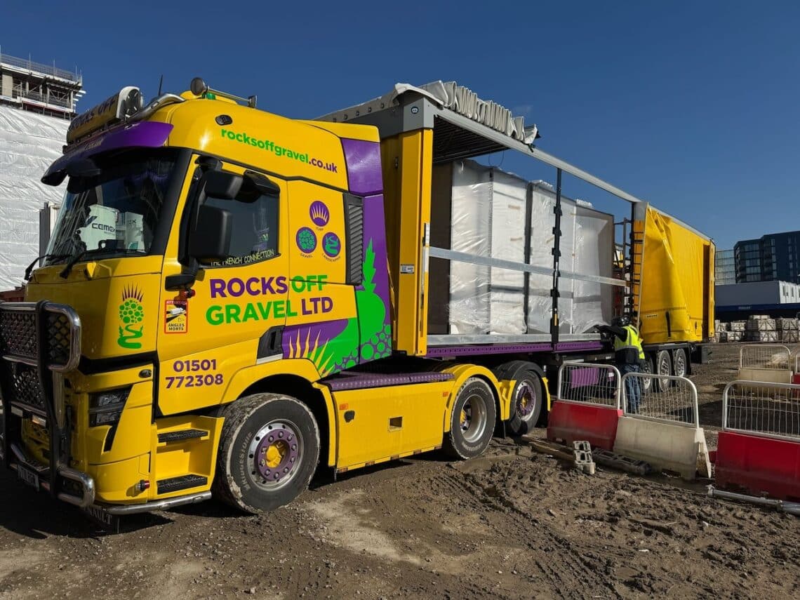 Krone raises the roof with high-spec' trailer - Global Trailer