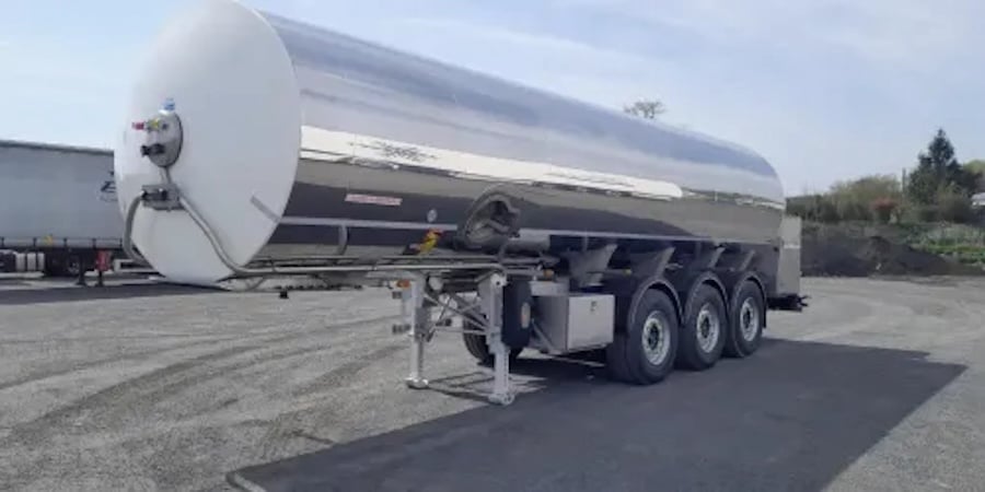 TIP Group milks tanker refurbs - Global Trailer